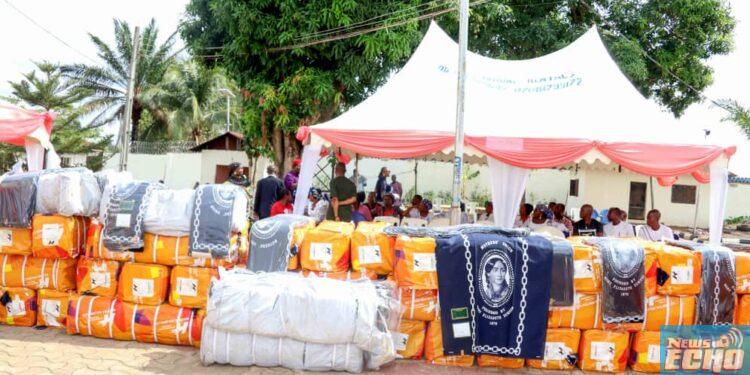 Jubilation as thousands of Catholic, Anglican Women receives wrappers ...
